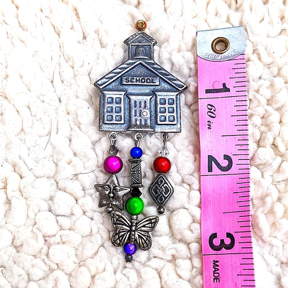 Unmarked | Jewelry | School House Brooch | Poshmark